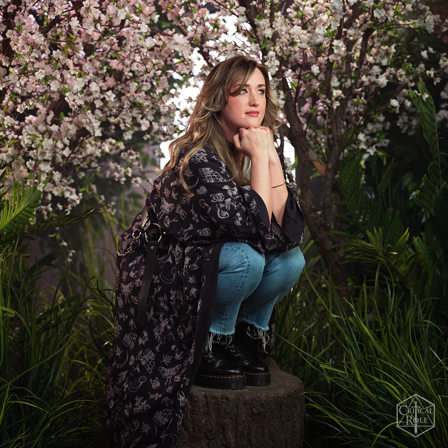 Bells Hells Collection: Fearne Calloway Duster Kimono – Critical Role